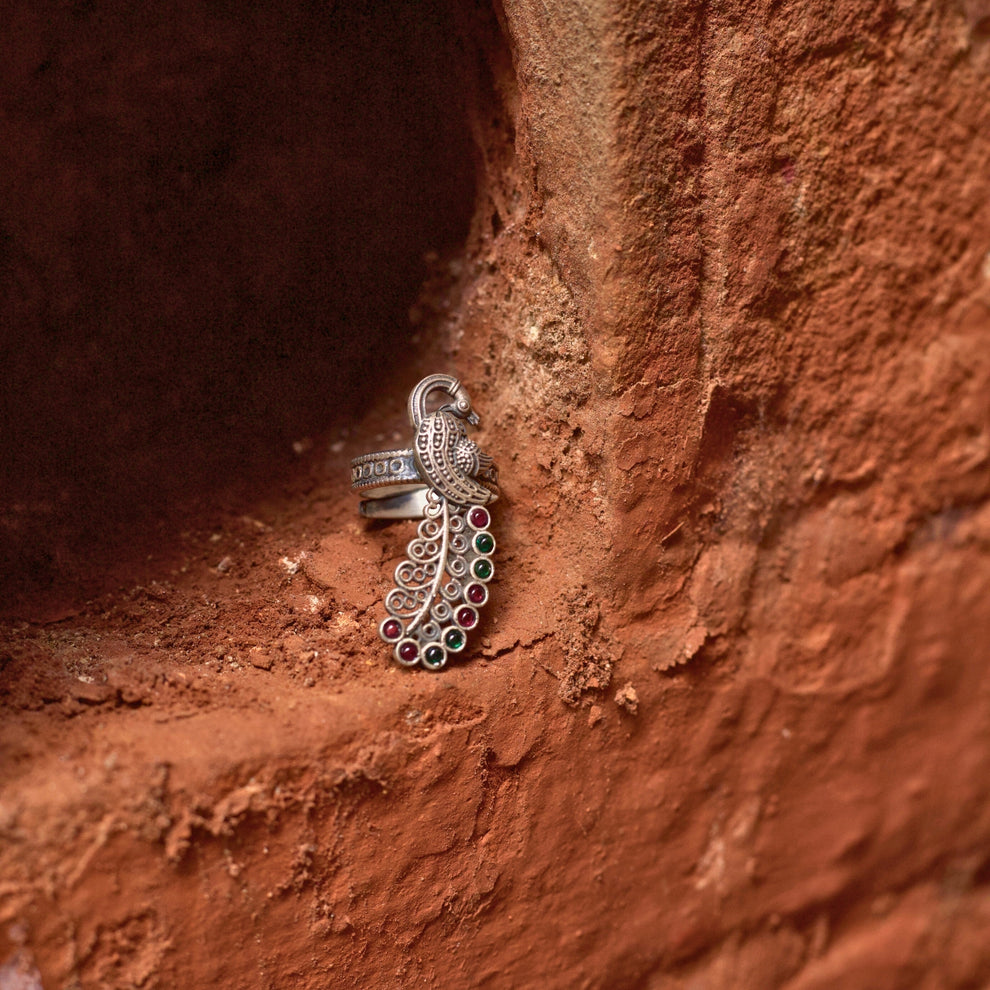 Mor Pankhi Ring – Naksa